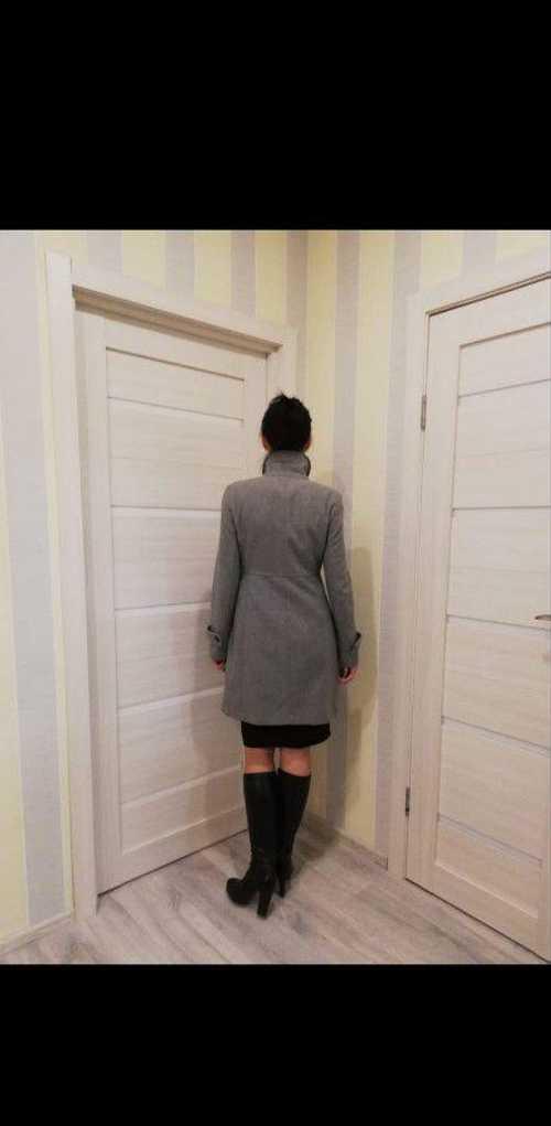 Пальто Zara