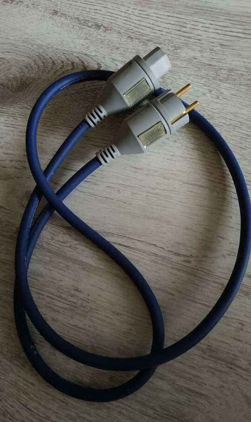 Кабель Isotek Cable-EVO3- Premier- C15 1.5m