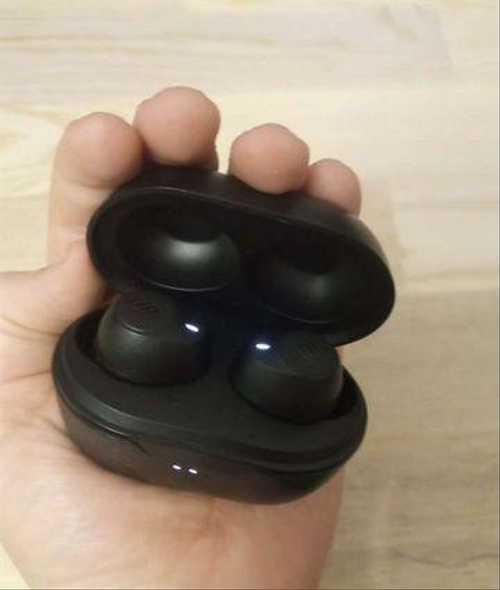 Беспроводные наушники jbl