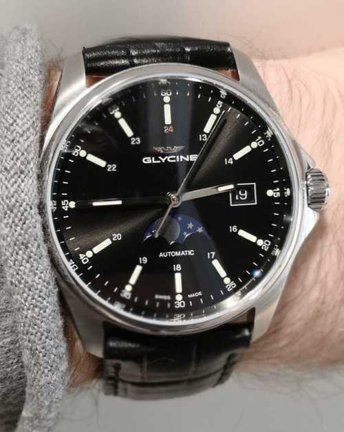 Glycine Combat Classic Moonphase Часы Швейцарские