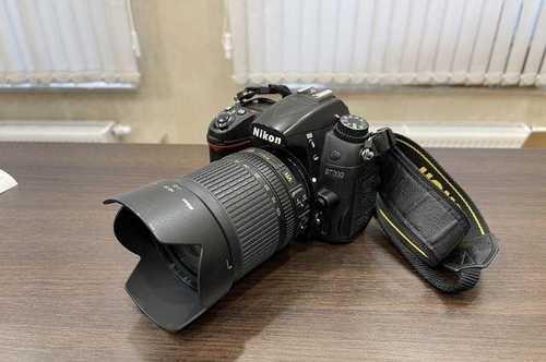 Nikon D7000 + AF-S Nikkor 18-105 f 3.5-5.6 DX