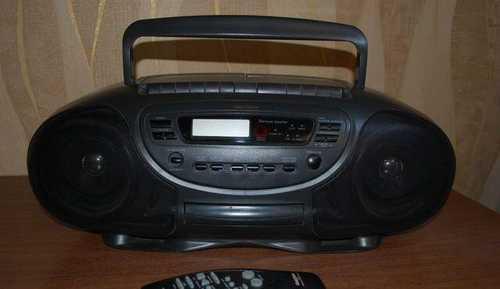 Двух кассетный магнитофон Goldstar CD FM