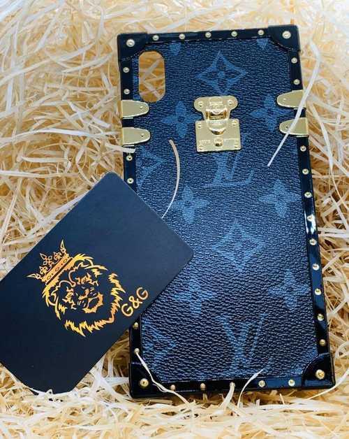 Чехлы Louis Vuitton для iPhone XS Max
