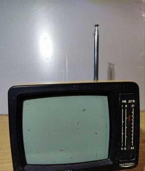 Телевизор СССР электроника 409д