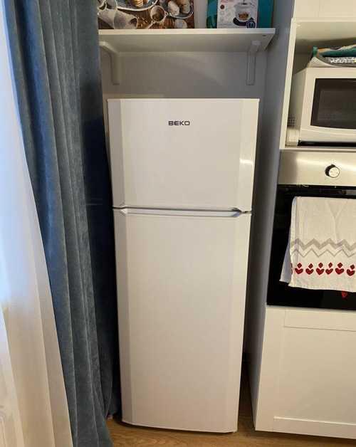 Продам холодильник Beko DS325000