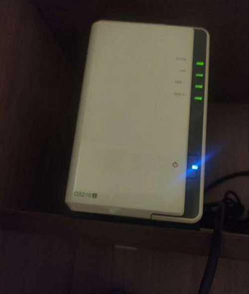 Synology DS216 j без дисков