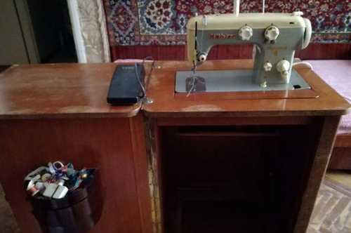 Швейная машинка Kohler c электроприводом