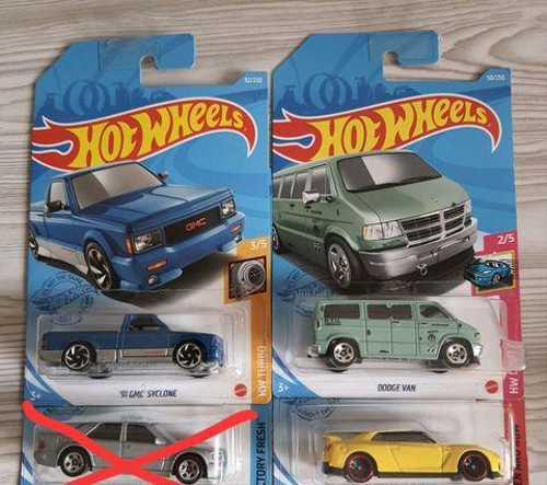 Модель автомобиля hotwheels