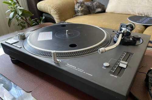 Проигрыватель винила Technics SL-1210MK5