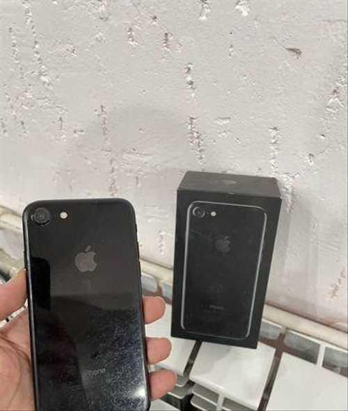 iPhone 7,128гб