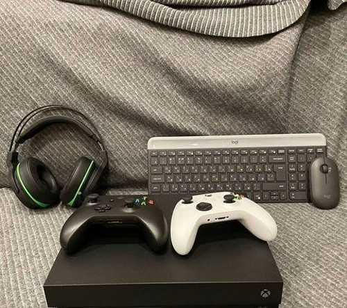 Microsoft Xbox One X 1 тб