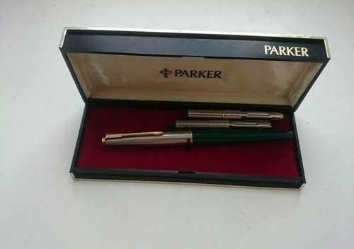Ручка Parker с золотым пером