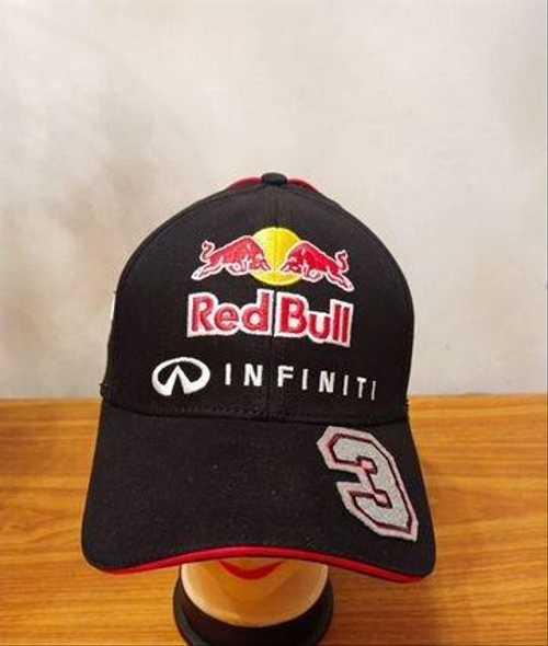 Бейсболка Red Bull infinity