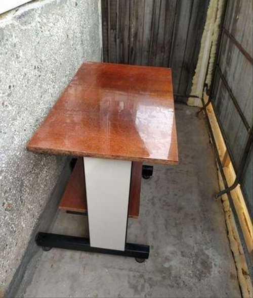 Столешницы для кухонных столов из пластика