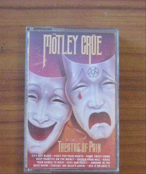 Motley Crue (tape) Theatre of Pain (1985)