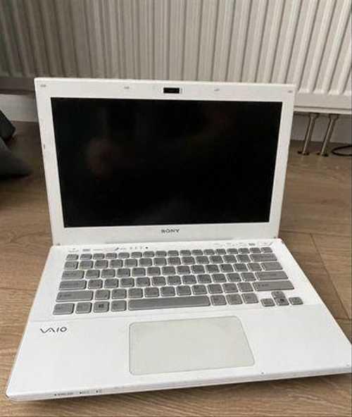 Ноутбук Sony Vaio SVS1313