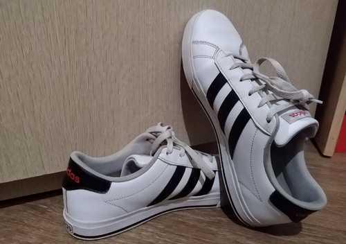 Кросовки adidas