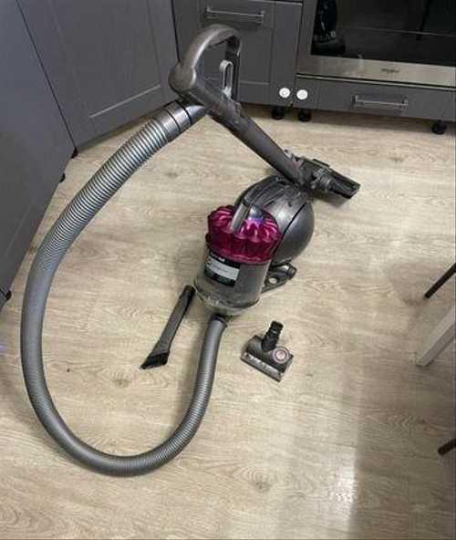 Пылесос Dyson ball dc30