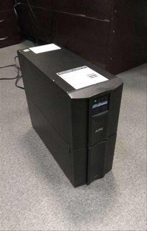 Ибп APC Smart-UPS 3000