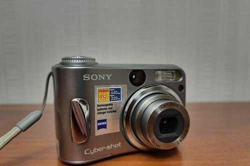Фотоаппарат Sony Cyber-shot DSC-S80