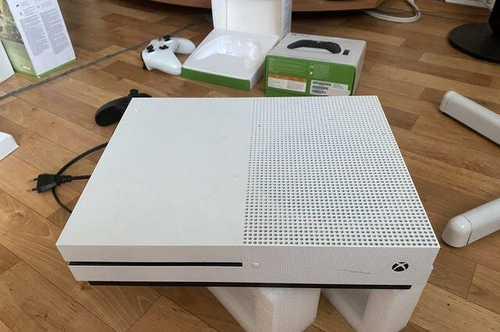 Xbox One s 1tb