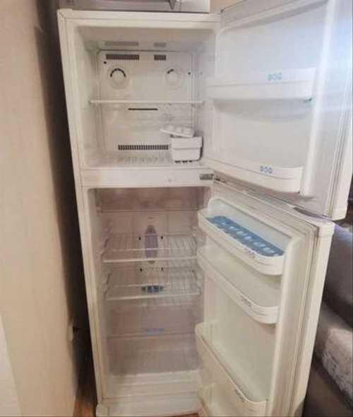 Холодильник LG electrocool No Frost 160см
