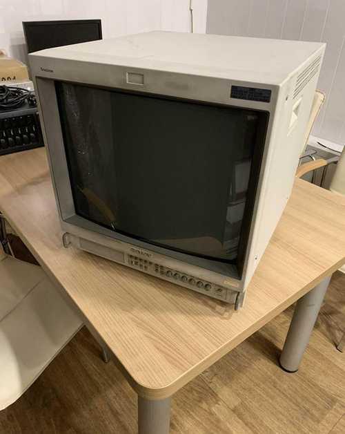 Sony trinitron Model PVM-20M2 MDE