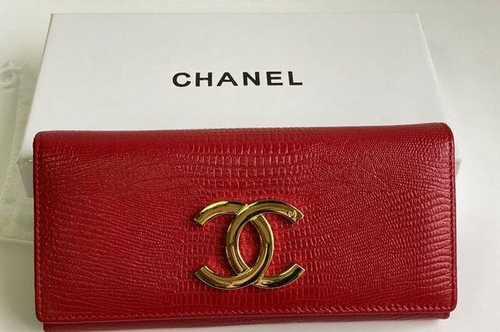 Женский красный кошелёк chanel