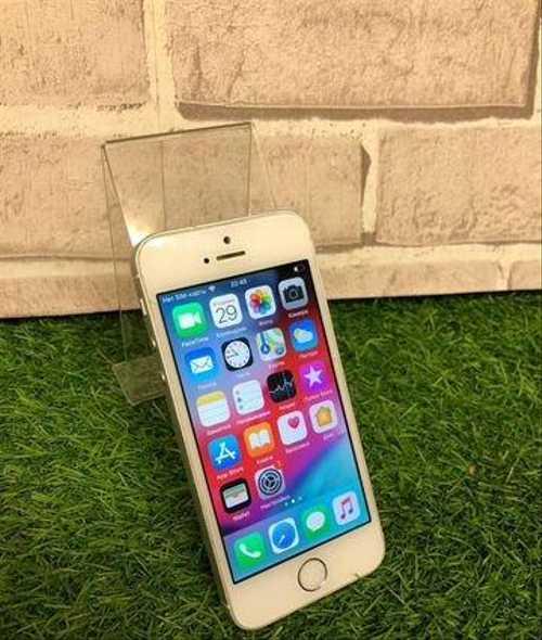 Смартфон Apple iPhone 5S (Ш 13612)