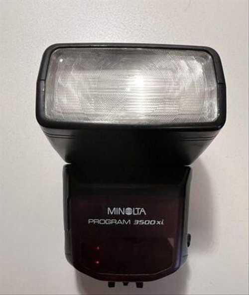Вспышка камеры Minolta 3500 xi