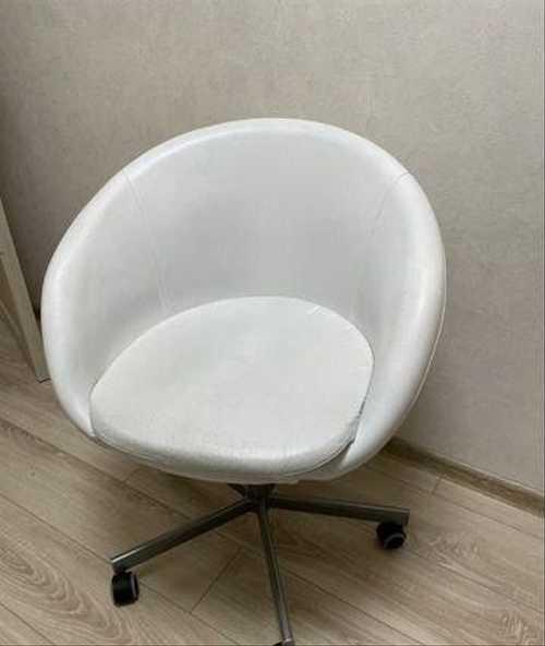 Кресло IKEA скрувста