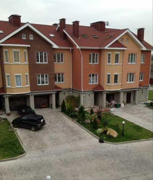 Таунхаус 154 м² на участке 1 сот.