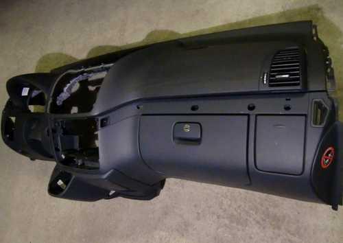 Торпедо Мерседес Mercedes W639 Viano Vito
