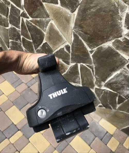 Продам багажник Thule