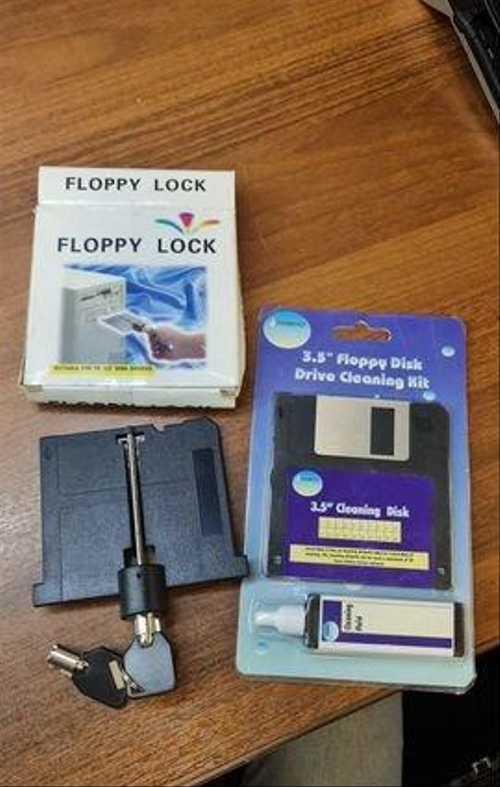 Набор для чистки 3.5" floppy диска