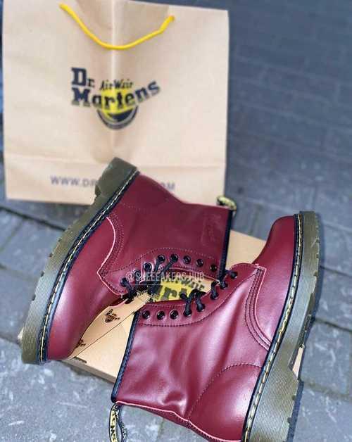 Dr. Martens 1460 Cherry Red