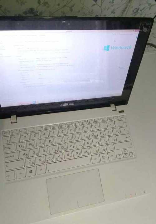 Ноутбук 11" I3 Asus X200L 4GB ssd 240 с