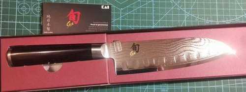 Нож KAI DM-0718 Сантоку
