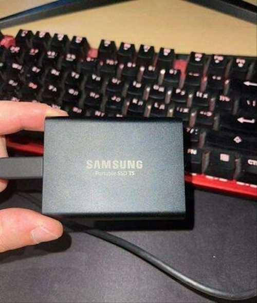 Внешний SSD Samsung Portable T5