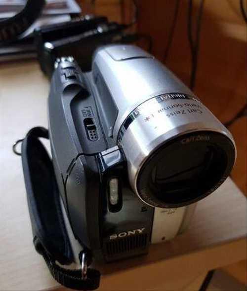 Видеокамера sony DCR-HC96E
