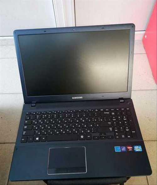 Samsung NP470R5E