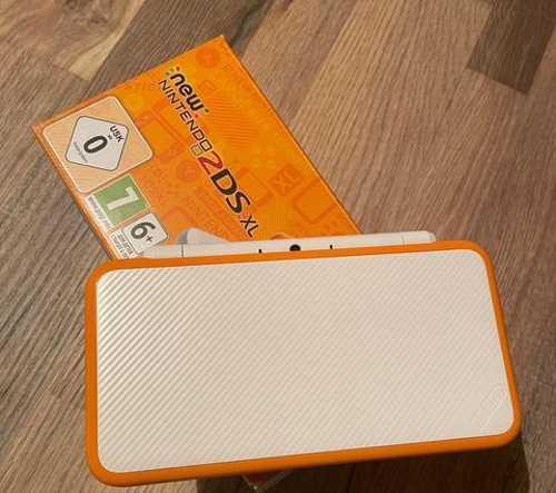 New Nintendo 2DS XL White Orange