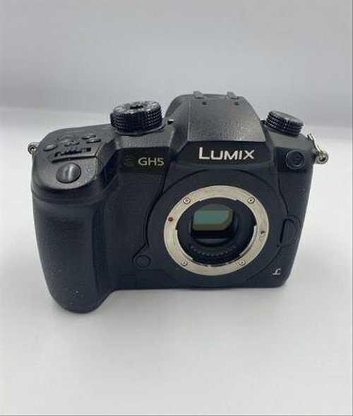 Panasonic lumix GH5 + Sigma 18-35 + полный комплек