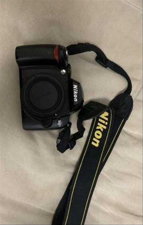 Зеркальный фотоаппарат Nikon D40 body