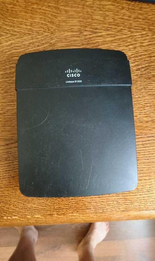 Маршрутизатор Linksys E1200 cisco