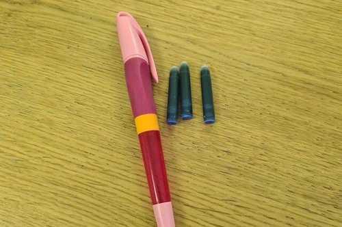 Перьевая ручкас картриджами