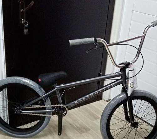 Трюковой велосипед BMX