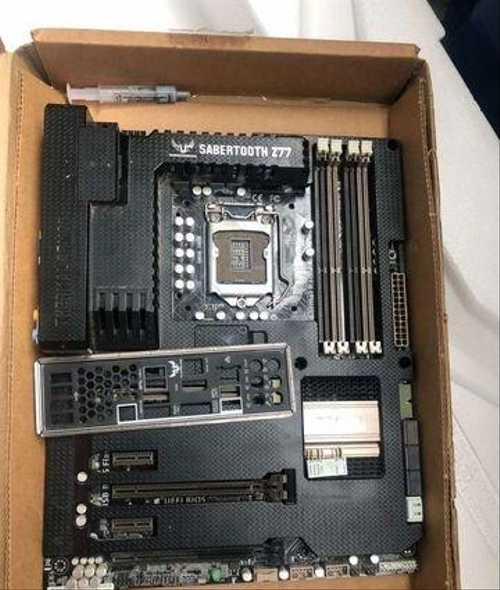 Asus sabertooth z77