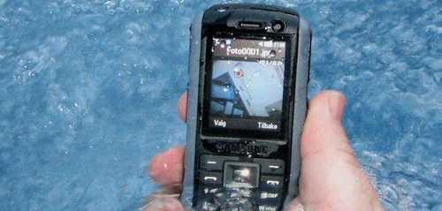 Кнопочный телефон Samsung B2700 новый
