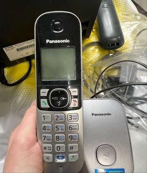 Радиотелефон Panasonic KX-TG6811RU б/у